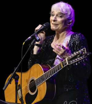 The Real Story and Meaning behind "Send in the Clowns", the Signature ...